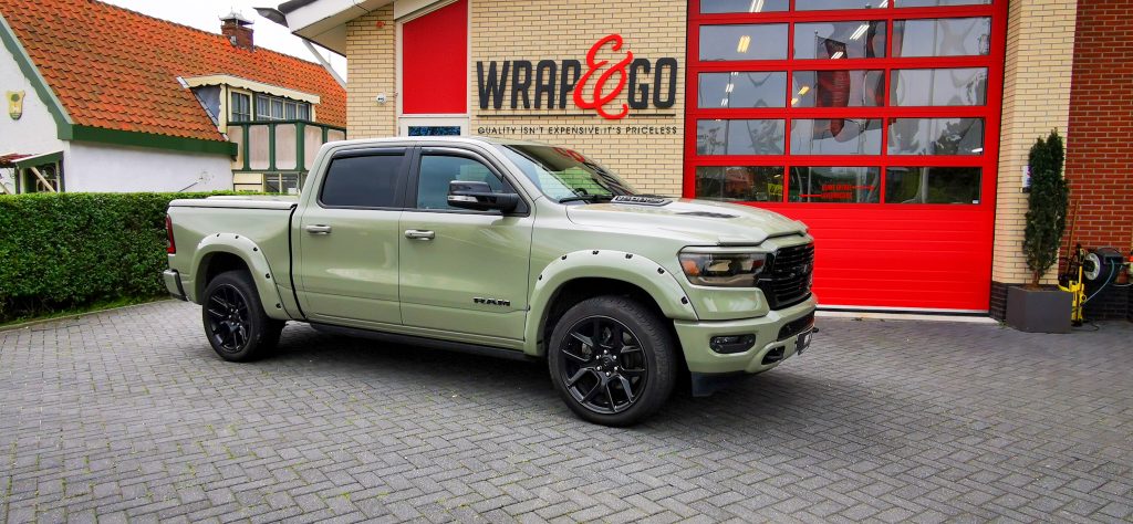 Dodge Ram 1500 | 3M Gecertificeerd Car Wrapper | WrapAndGo | De Lier