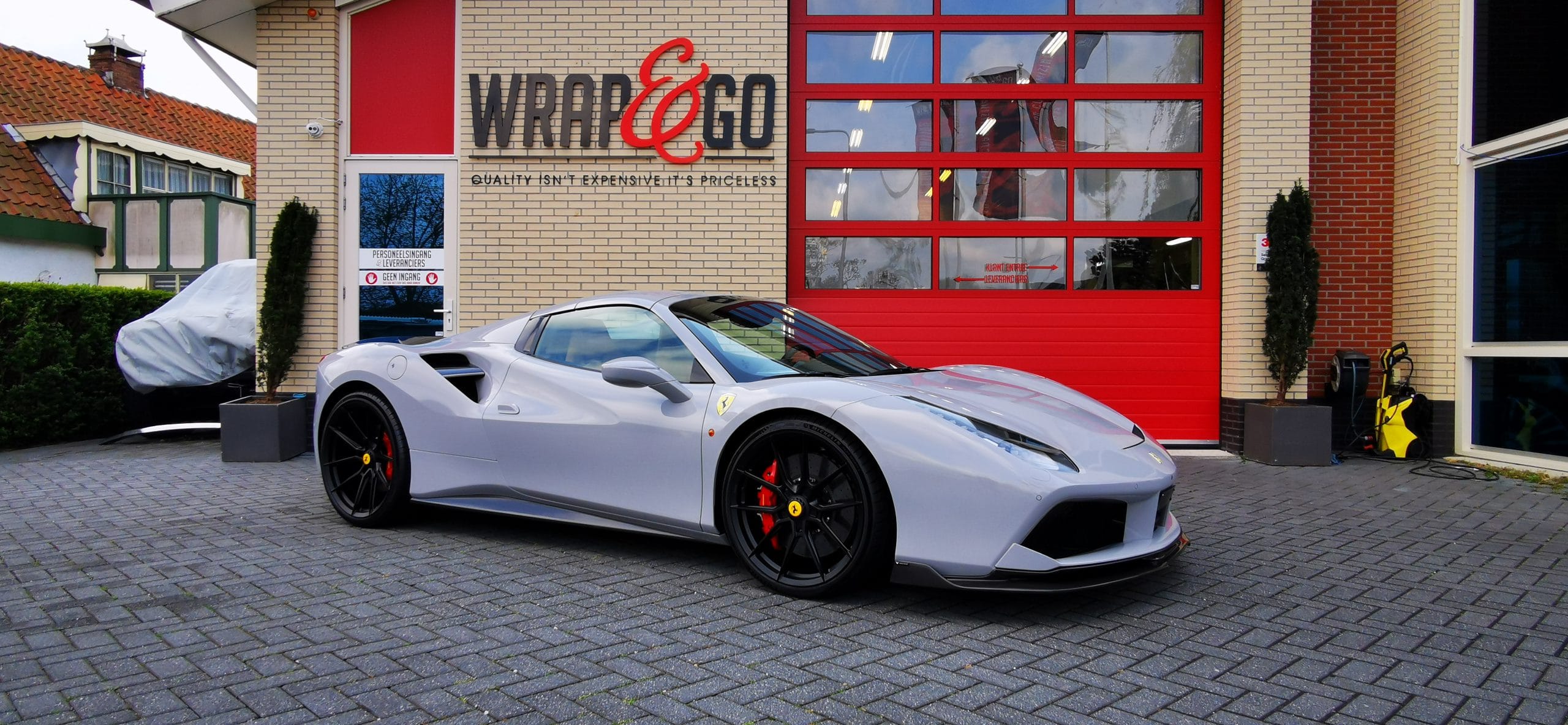 Ferrari 488 Spider | 3M Gecertificeerd Car Wrapper | WrapAndGo | De Lier
