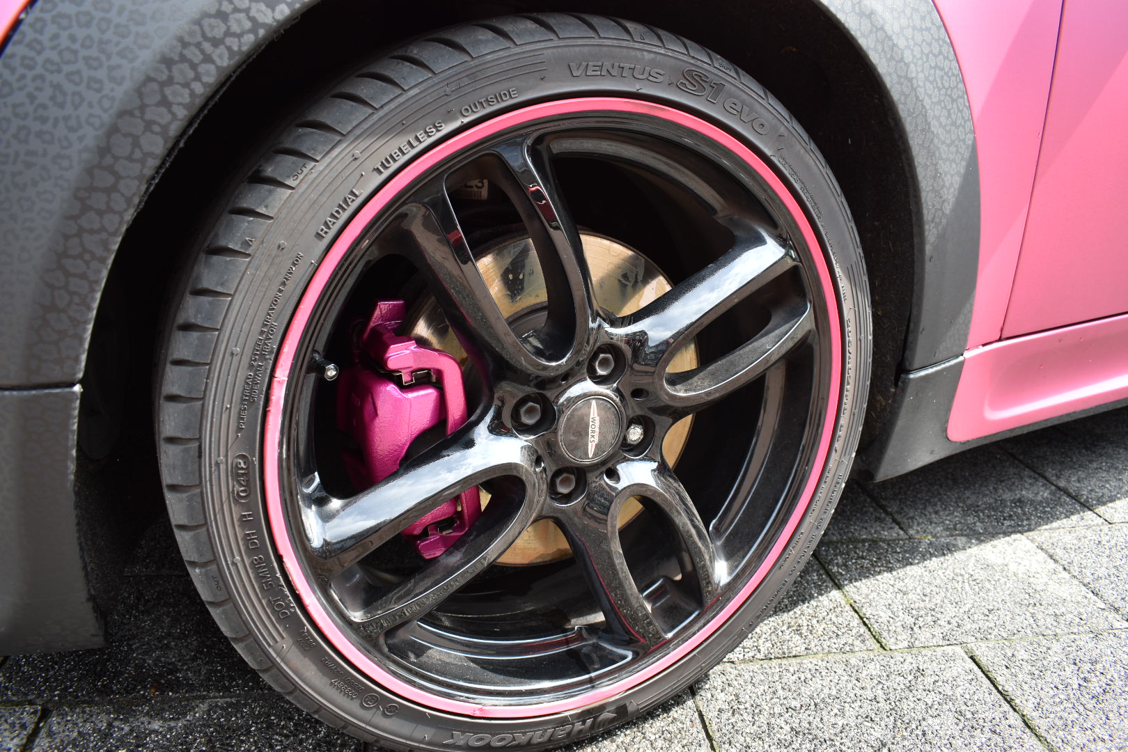 Remklauwen spuiten incl logo's | Wrap&Go | De Lier