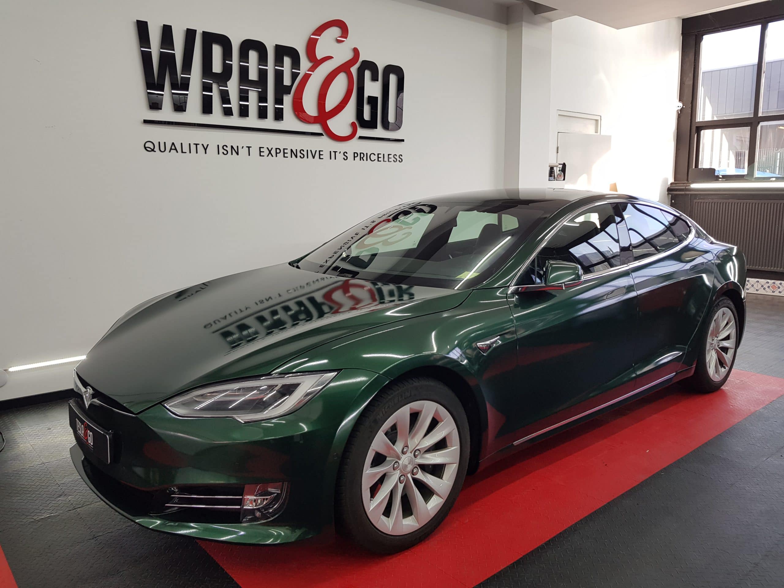 Tesla Model S | 3M Gecertificeerd Car Wrapper | WrapAndGo | De Lier