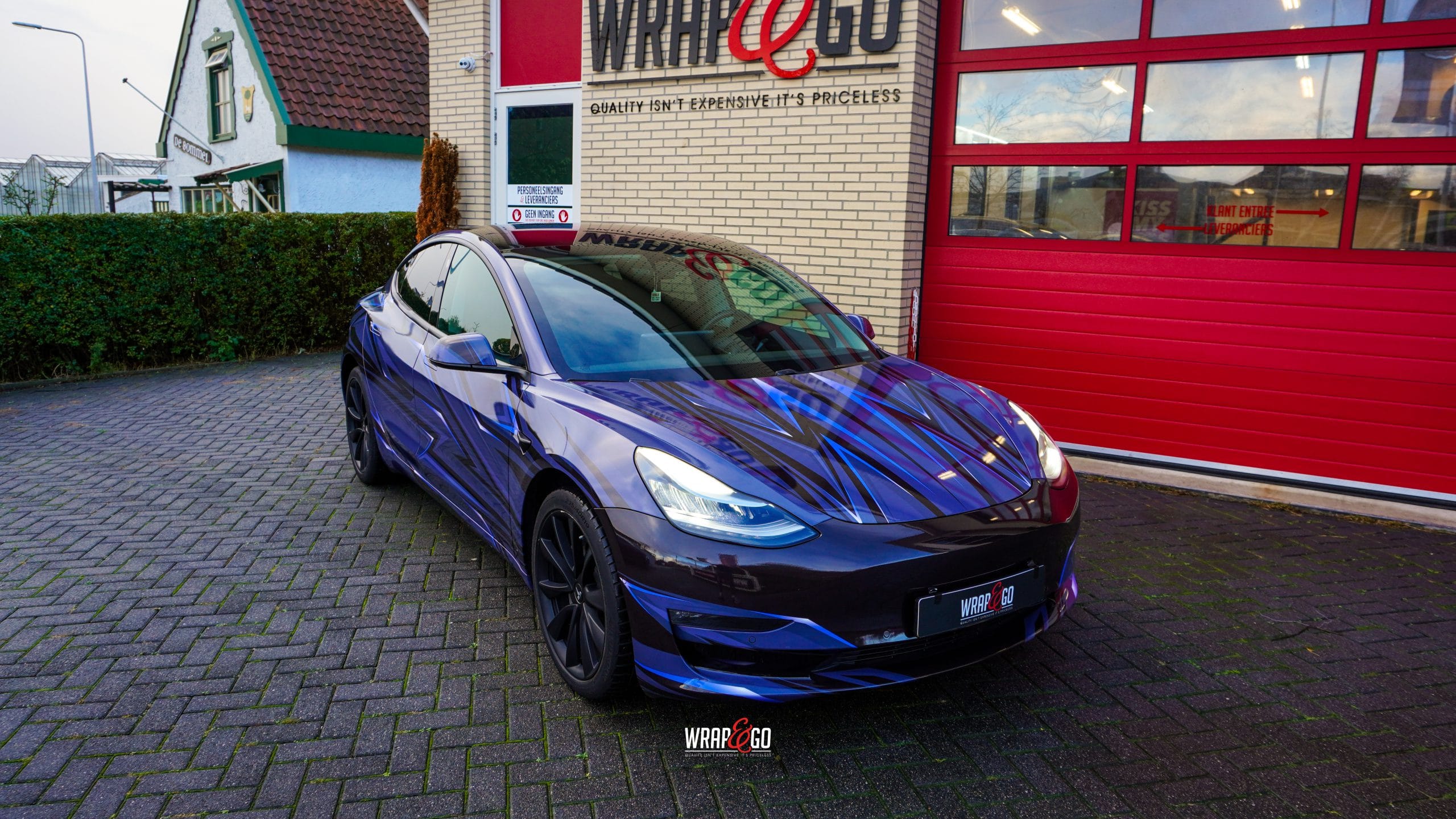Tesla Model 3 Full Colour Wrap | 3M Gecertificeerd Car Wrapper ...